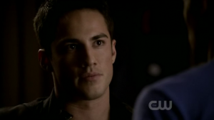 Fiche + Résumé de l’épisode 14 saison 2 : Crying Wolf | Vampire Diaries ...